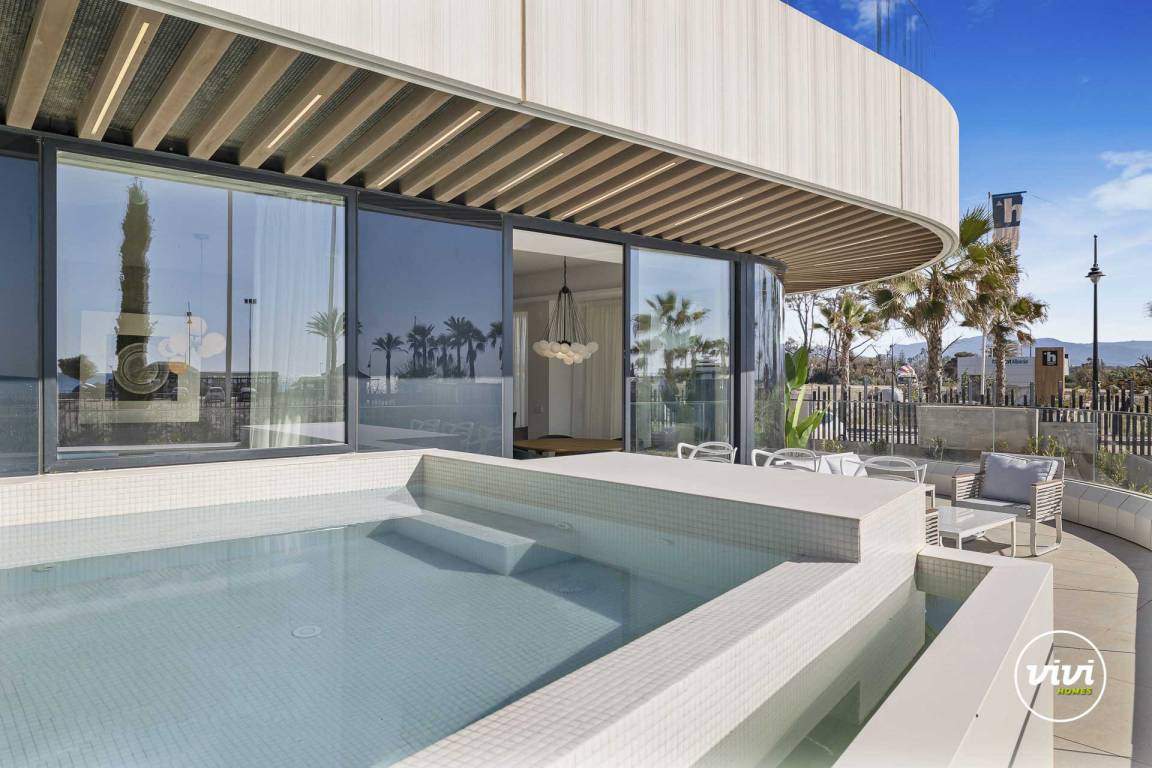 100 M² Appartement ∙ 2 Chambres ∙ 4 Personnes - Torremolinos