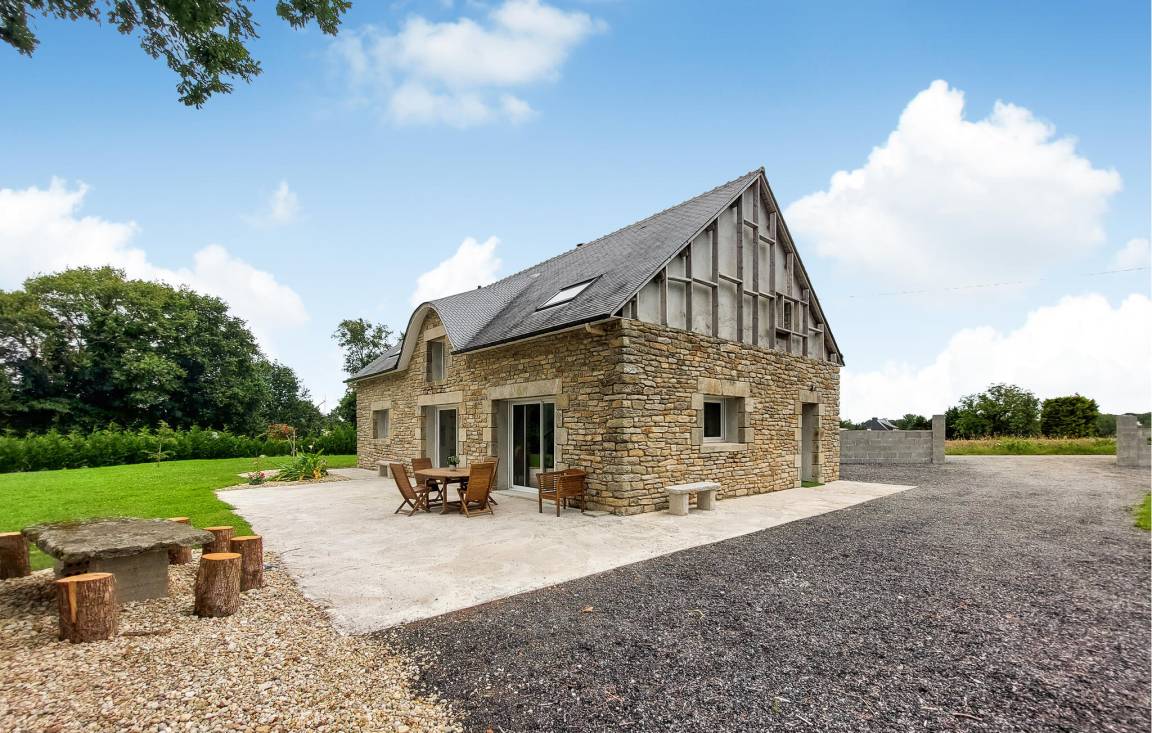250 M² House ∙ 5 Bedrooms ∙ 12 Guests - Brittany