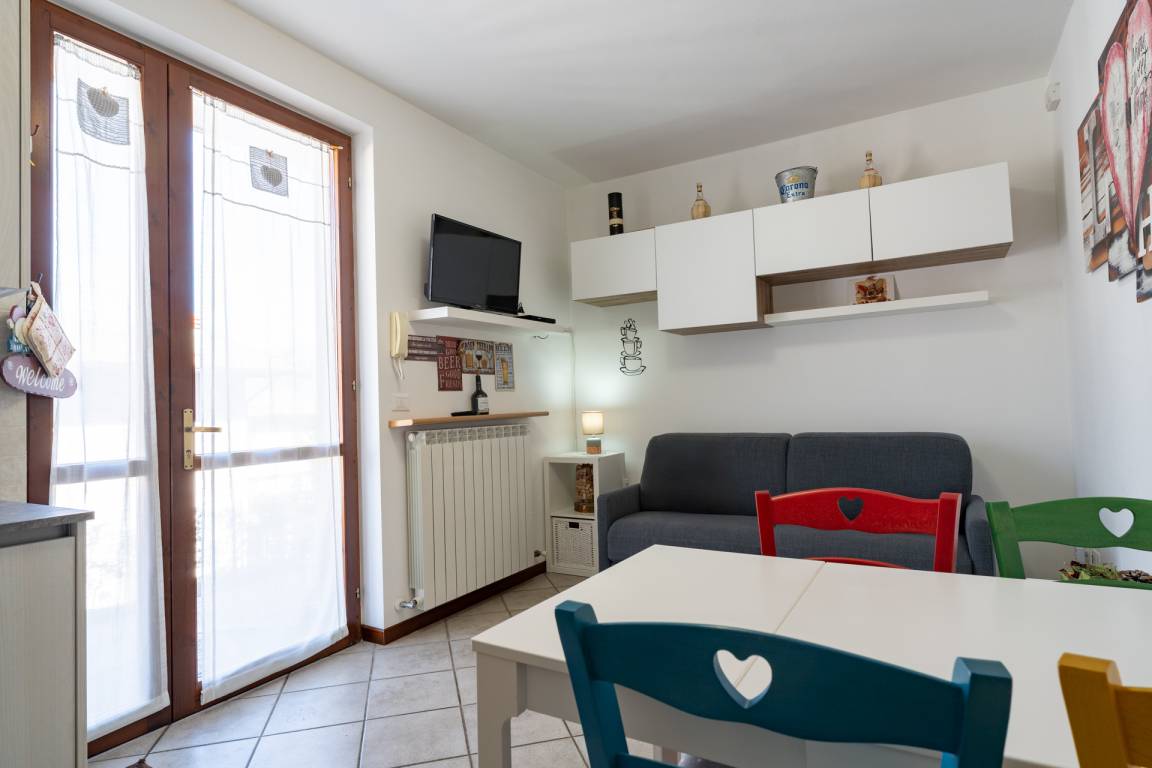 40 M² Appartamento ∙ 1 Camera Da Letto ∙ 4 Ospiti - Lecco