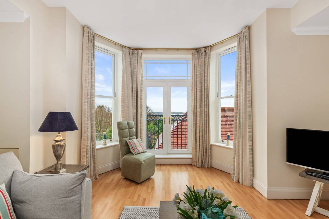 1000 M² Apartment ∙ 2 Bedrooms ∙ 4 Guests - Amroth