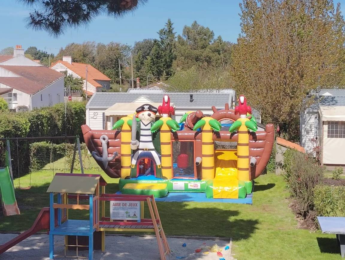20 M² Camping ∙ 2 Chambres ∙ 4 Personnes - La Bernerie-en-Retz