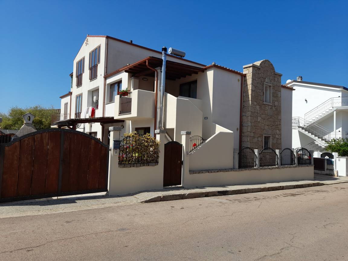 70 M² Appartamento Vacanza ∙ 2 Camere Da Letto ∙ 4 Ospiti - Tortolì