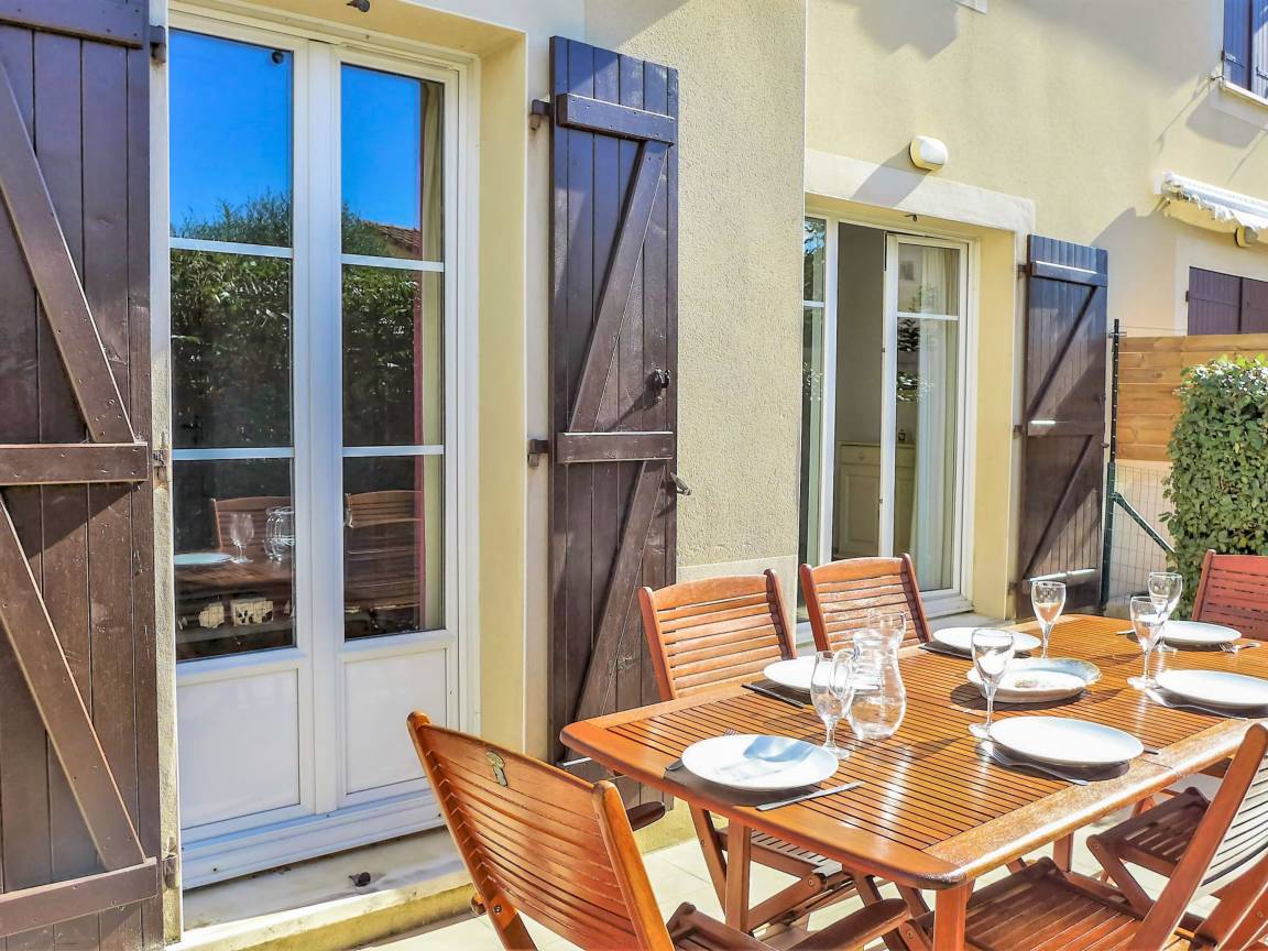 60 M² Maison De Vacances ∙ 3 Chambres ∙ 6 Personnes - Gruissan