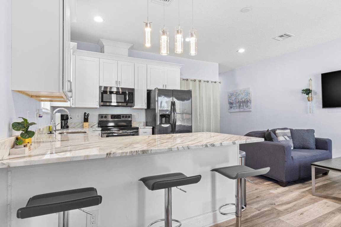 86 M² Apartment ∙ 2 Bedrooms ∙ 4 Guests - Tampa, FL
