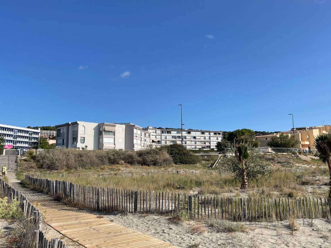 22 M² Studio ∙ 1 Chambre ∙ 4 Personnes - Sète