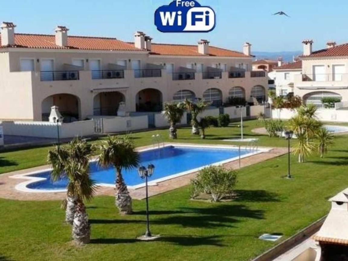 118 M² Maison De Vacances ∙ 3 Chambres ∙ 8 Personnes - Mont-roig del Camp