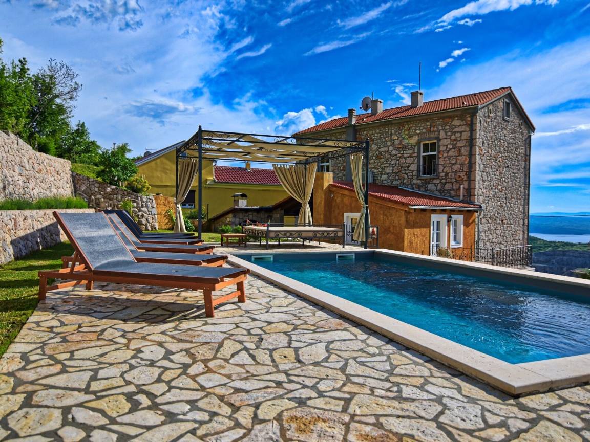 300 M² Villa ∙ 5 Schlafzimmer ∙ 10 Gäste - Crikvenica
