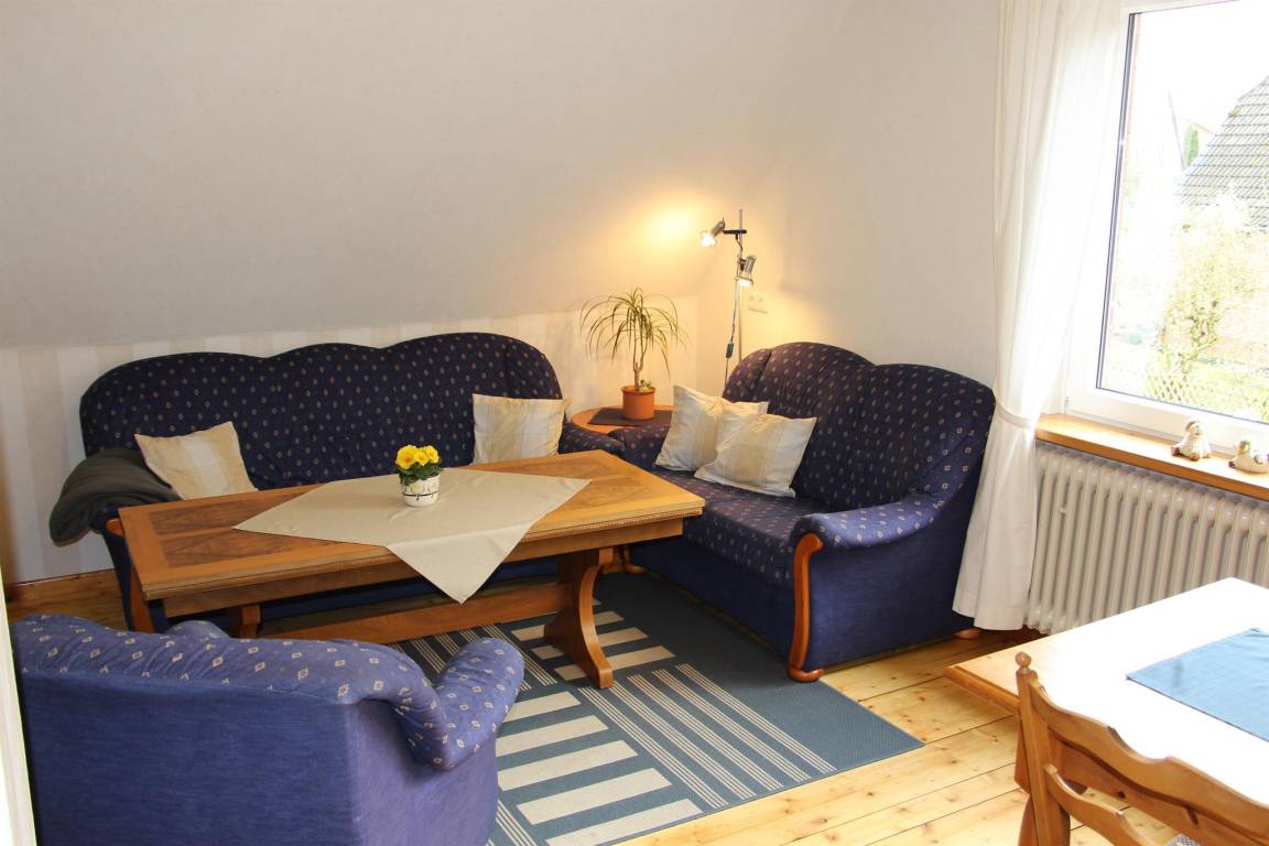 70 M² Ferienwohnung ∙ 3 Schlafzimmer ∙ 6 Gäste - Bispingen