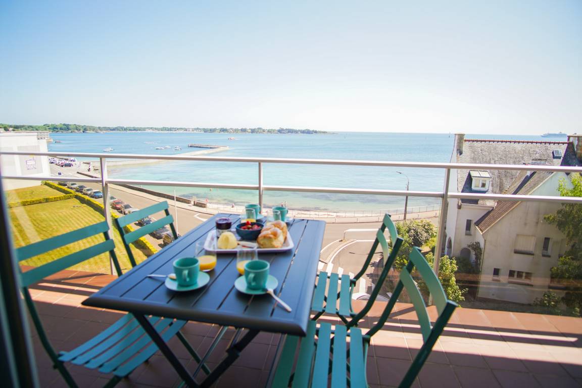 80 M² Appartement ∙ 2 Chambres ∙ 4 Personnes - Concarneau