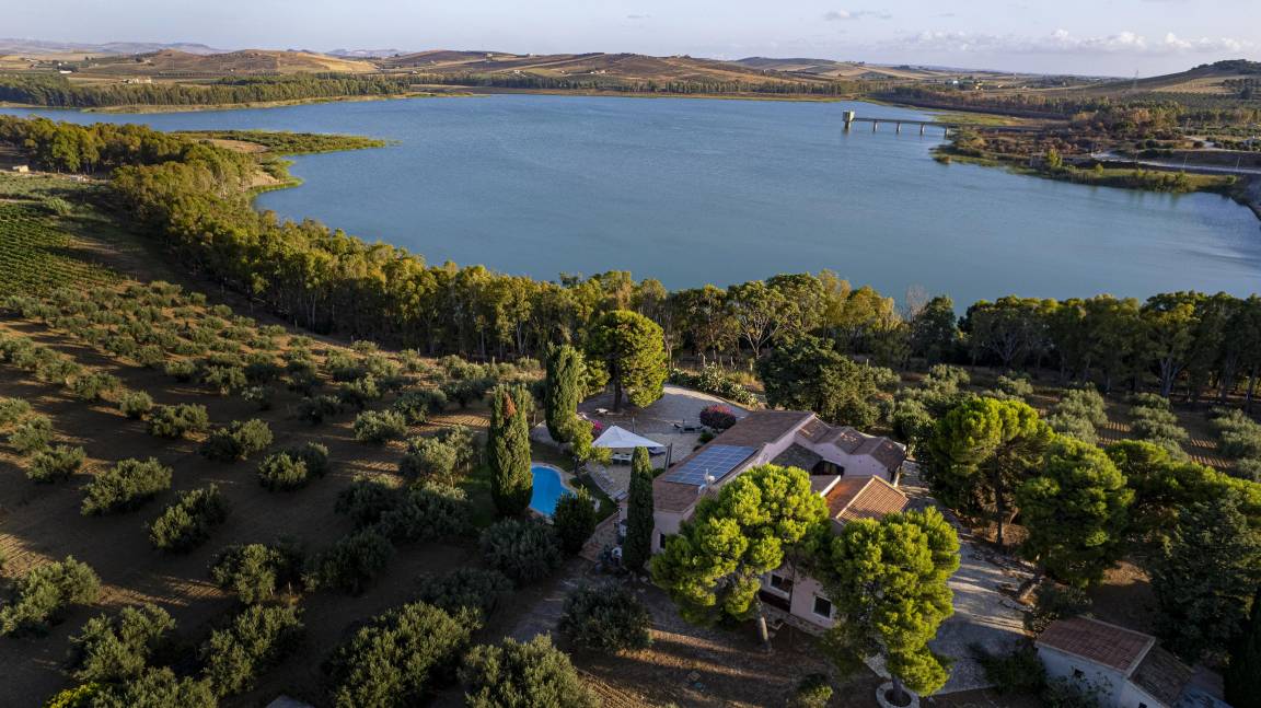 Villa ∙ 3 Bedrooms ∙ 9 Guests - Trapani