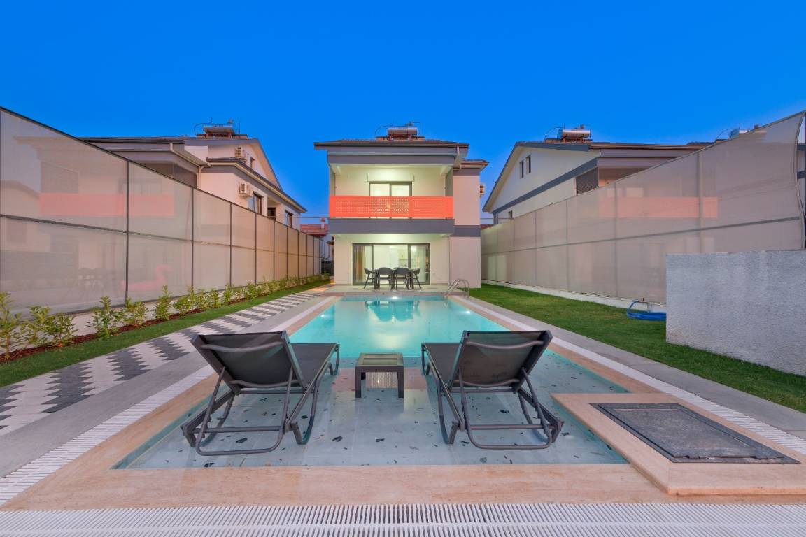 70 M² Villa ∙ 3 Schlafzimmer ∙ 6 Gäste - Fethiye
