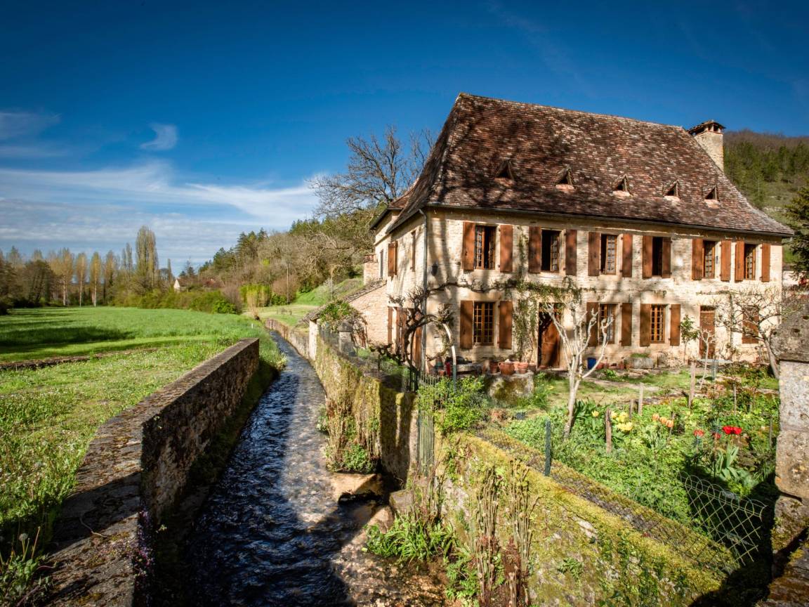 27 M² Appartement ∙ 1 Slaapkamer ∙ 2 Gasten - Belvès