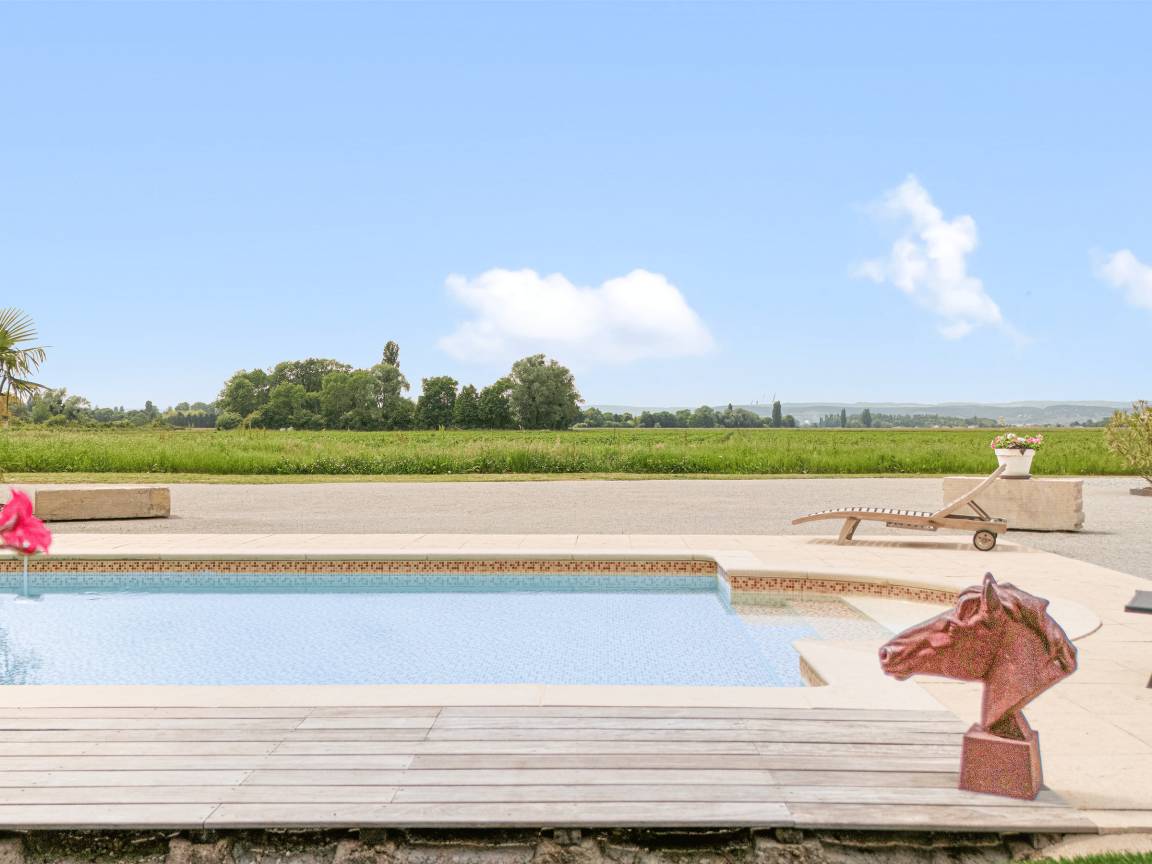 200 M² Cottage ∙ 4 Bedrooms ∙ 10 Guests - Beaune