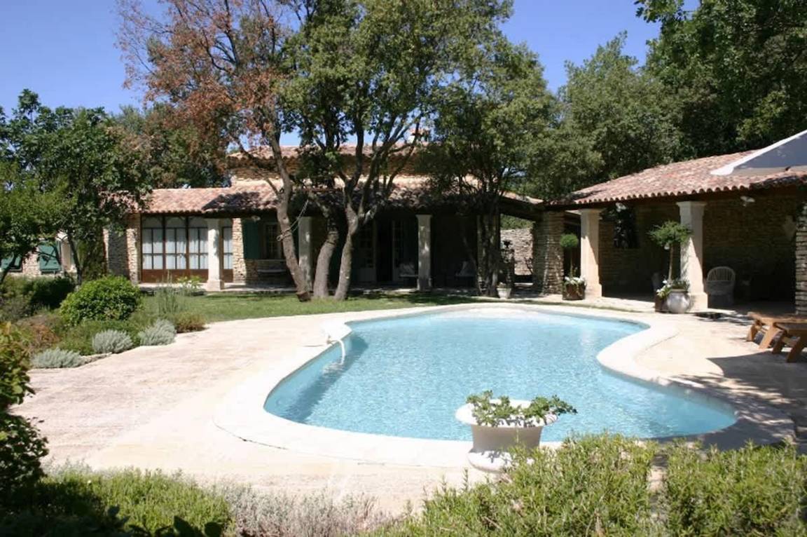 Villa ∙ 4 Bedrooms ∙ 8 Guests - Gordes