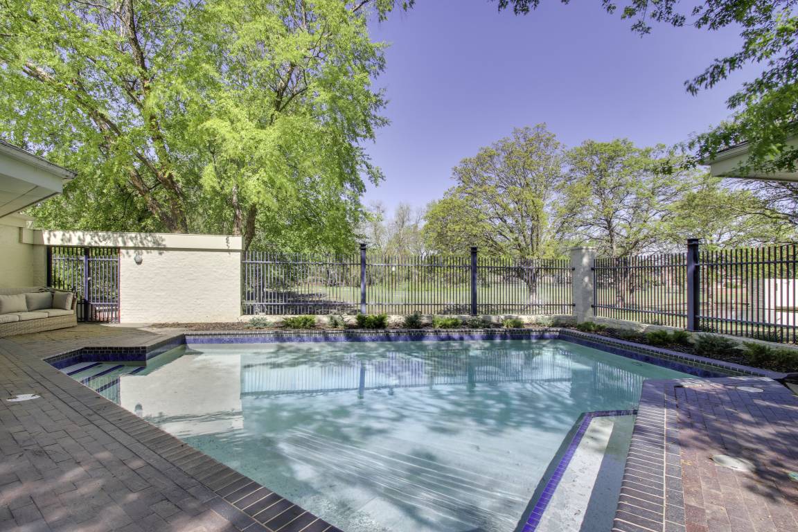 492 M² House ∙ 3 Bedrooms ∙ 11 Guests - Norman, OK