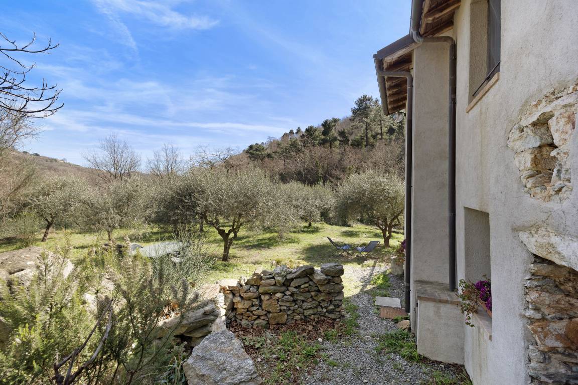 90 M² Ferienhaus ∙ 2 Schlafzimmer ∙ 6 Gäste - Pietra Ligure