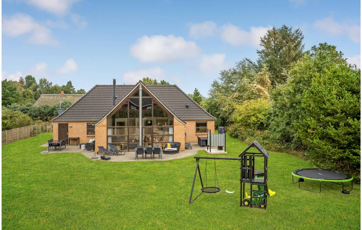 200 M² House ∙ 4 Bedrooms ∙ 10 Guests - Rømø