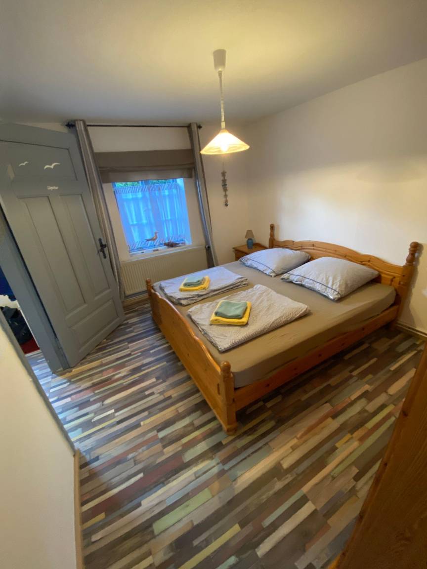75 M² Ferienwohnung ∙ 2 Schlafzimmer ∙ 6 Gäste - Garding