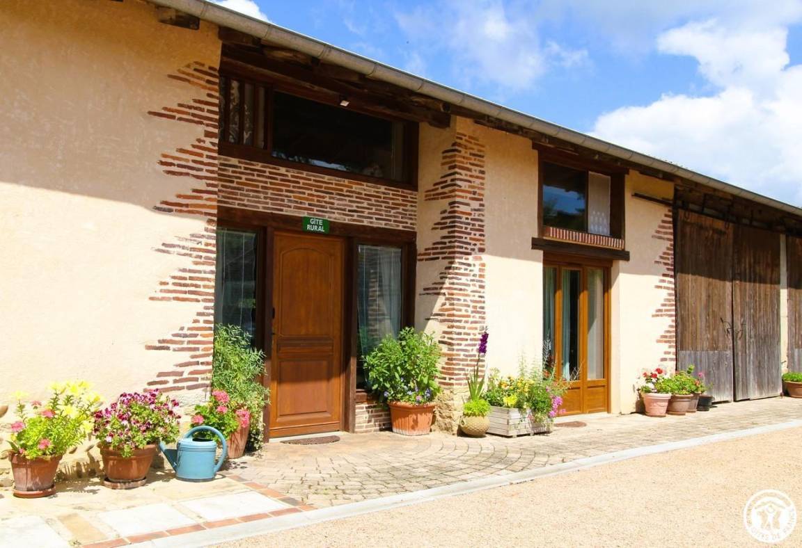 100 M² Gîte ∙ 2 Chambres ∙ 6 Personnes - Bourg-en-Bresse