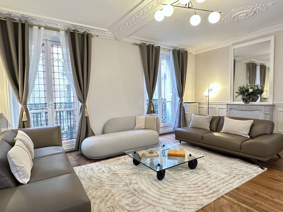 161 M² Appartement ∙ 4 Chambres ∙ 8 Personnes - Buttes-Chaumont