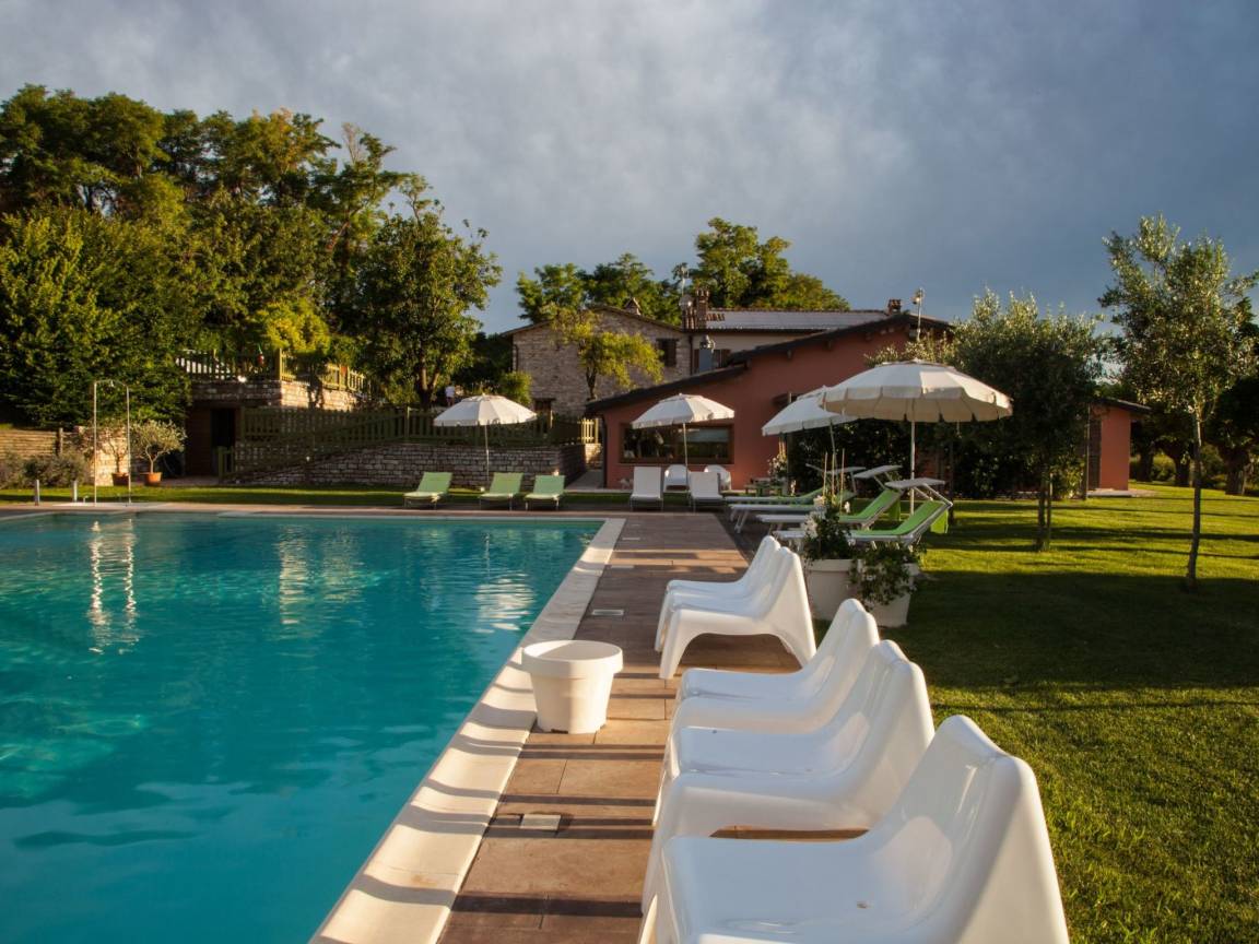 90 M² Apartment ∙ 2 Bedrooms ∙ 4 Guests - Pergola