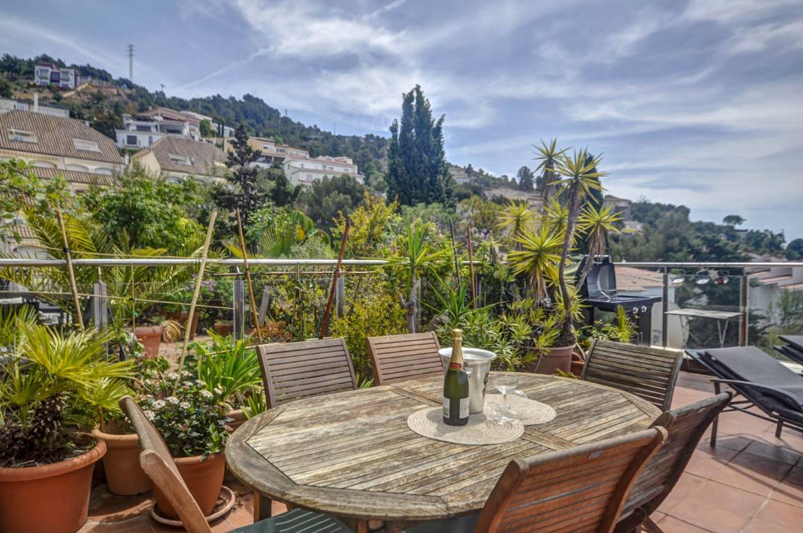 100 M² Apartment ∙ 1 Bedroom ∙ 2 Guests - Sitges