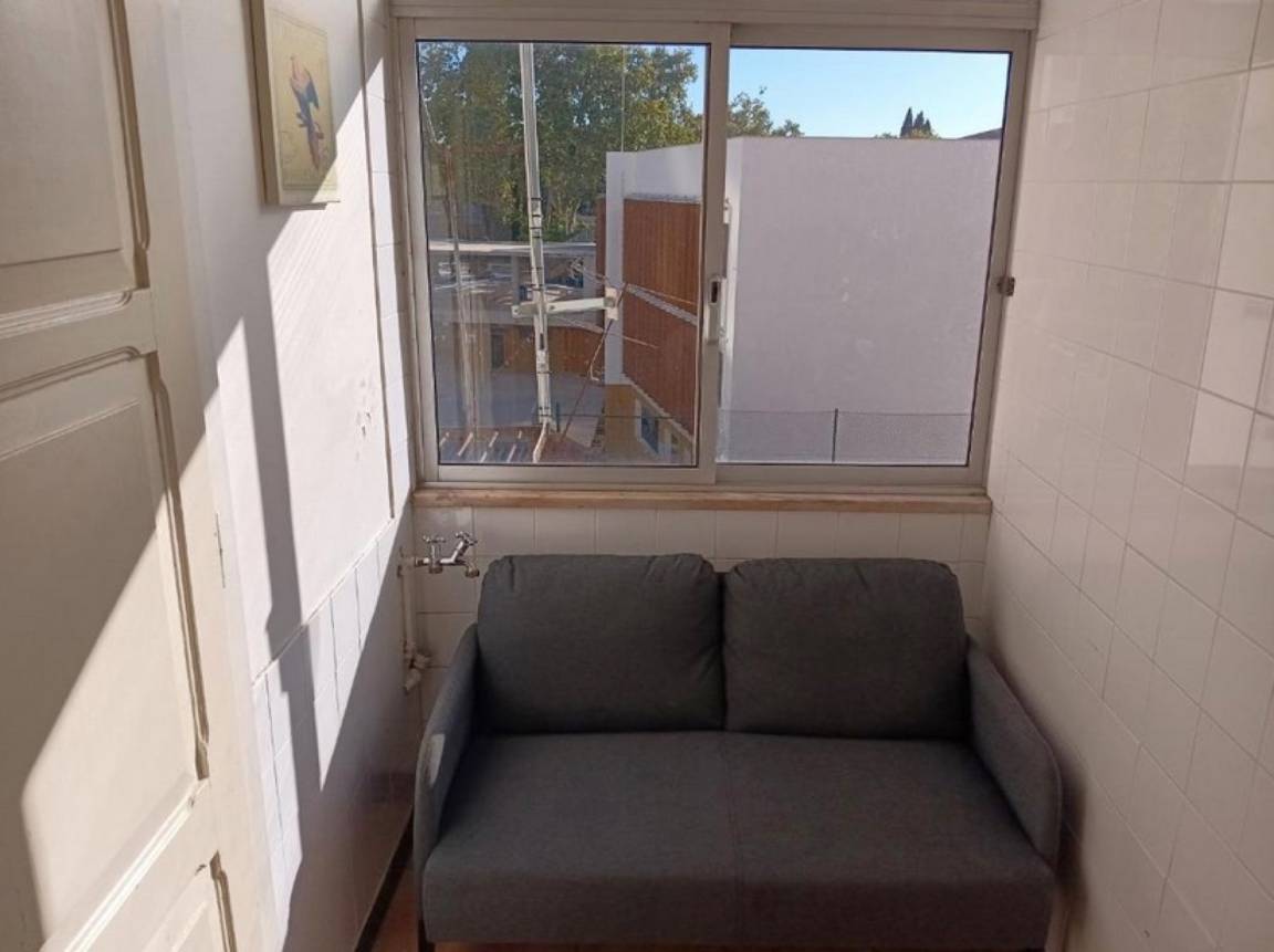 22 M² Apartamento ∙ 1 Quarto ∙ 1 Hóspede - Odivelas