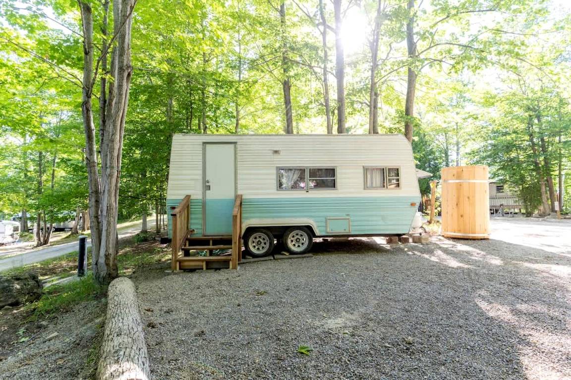 Caravana ∙ 1 Habitación ∙ 2 Huéspedes - Ontario