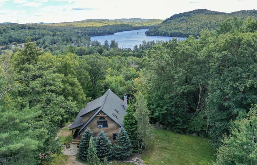 353 M² Chalet ∙ 4 Habitaciones ∙ 10 Huéspedes - Maine