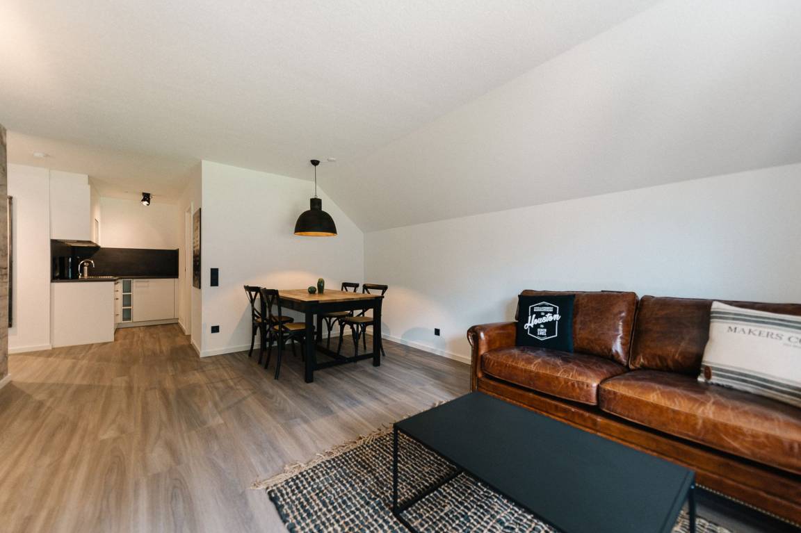 70 M² Apartment ∙ 2 Bedrooms ∙ 3 Guests - Simonswald