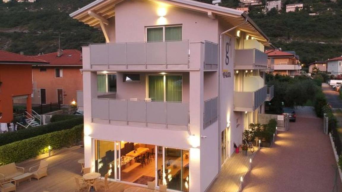 21 M² Hotel ∙ 1 Bedroom ∙ 2 Guests - Nago–Torbole