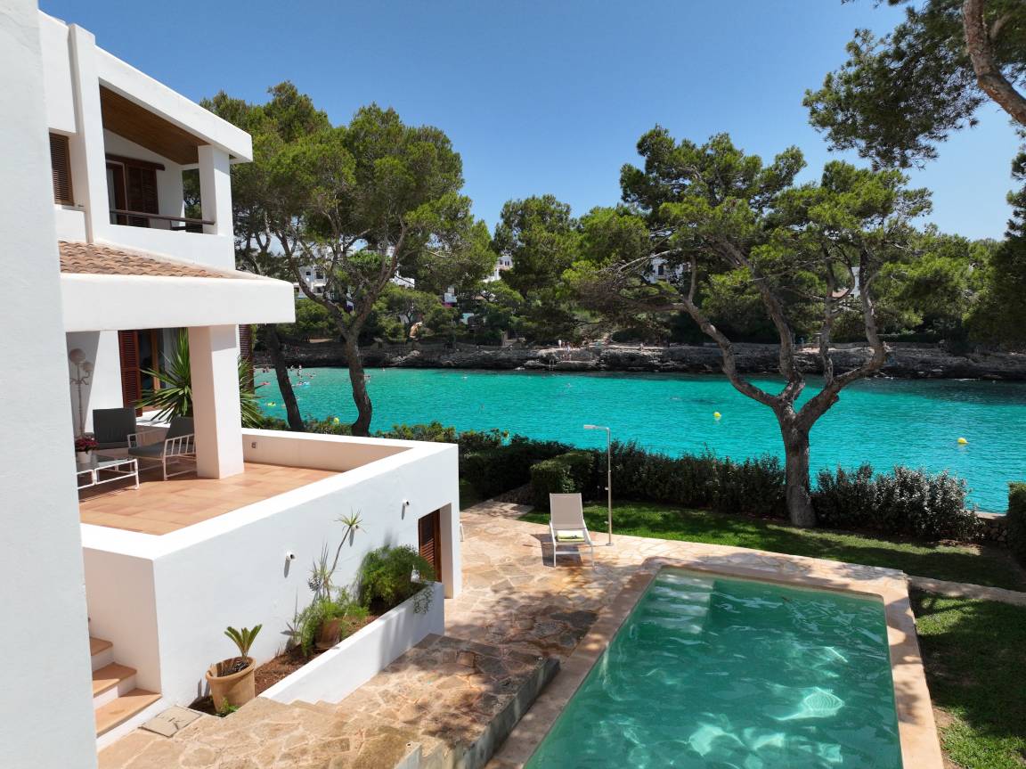 400 M² Villa ∙ 5 Habitaciones ∙ 12 Huéspedes - Cala d'Or