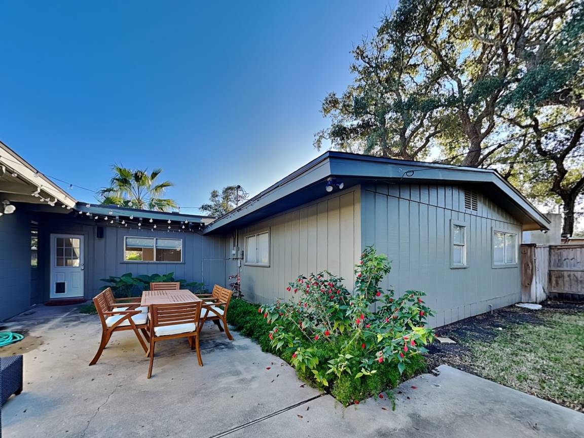 180 M² House ∙ 4 Bedrooms ∙ 12 Guests - Rockport, TX