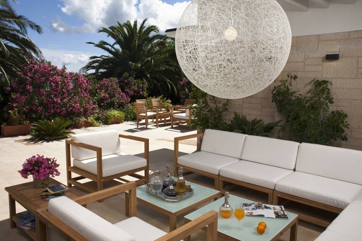 333 M² House ∙ 8 Bedrooms ∙ 12 Guests - Trpanj