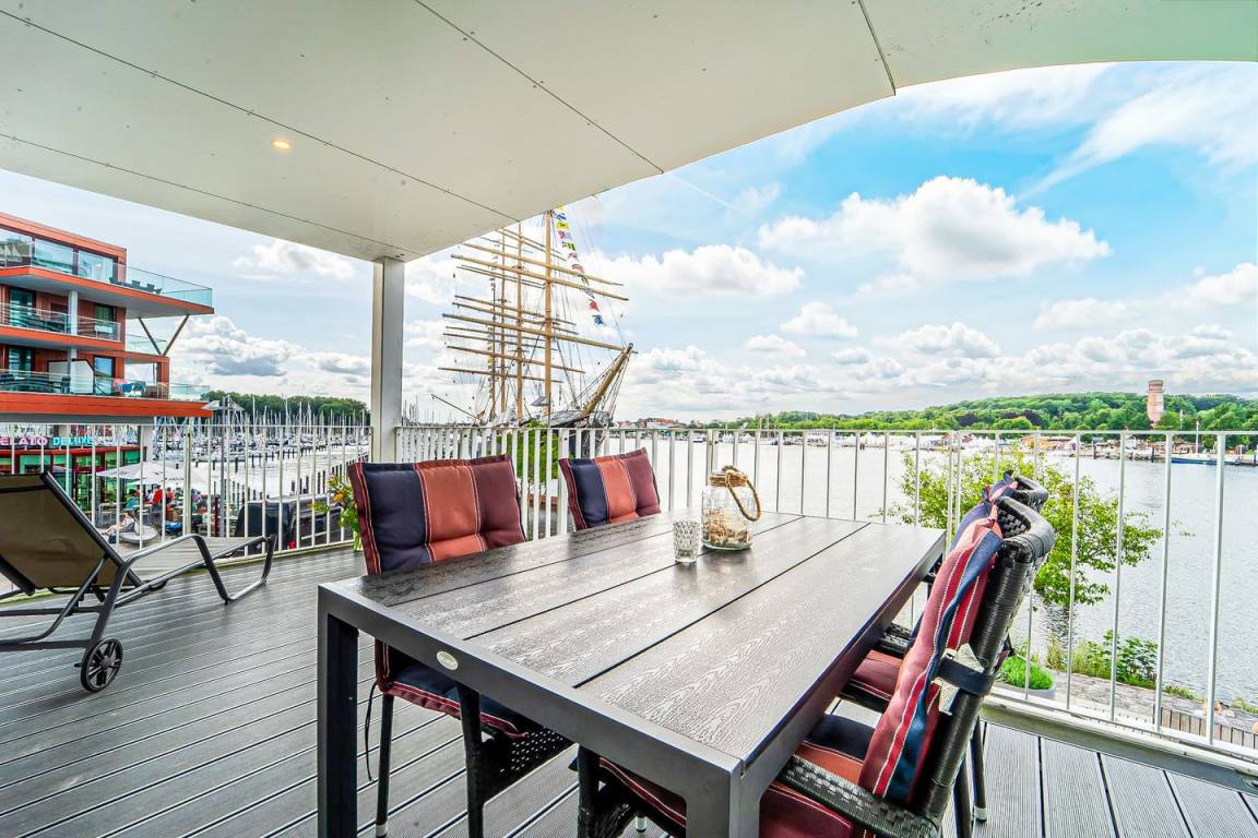 82 M² Ferienwohnung ∙ 2 Schlafzimmer ∙ 4 Gäste - Lübeck