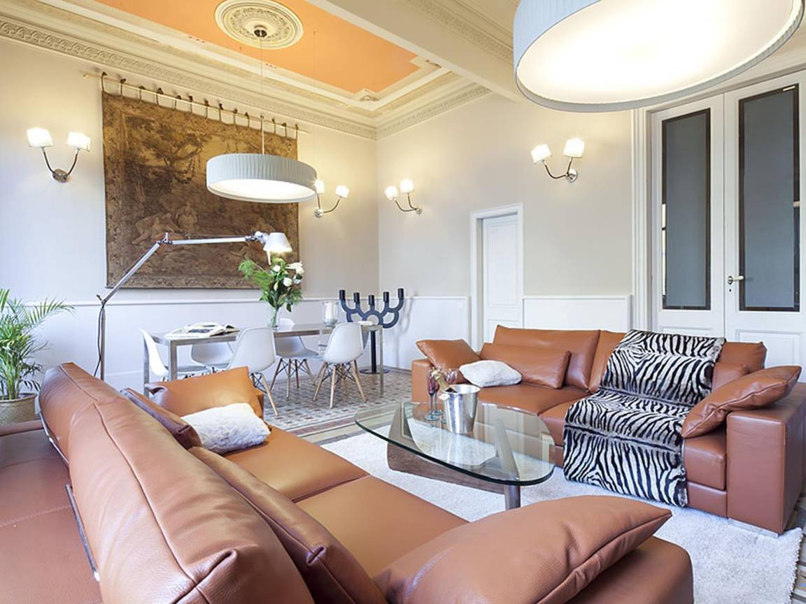 105 M² Apartment ∙ 3 Bedrooms ∙ 6 Guests - Barselona