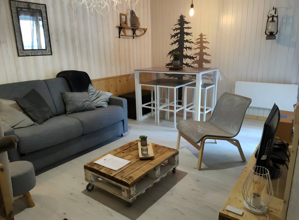 28 M² Huoneisto ∙ 1 Makuuhuone ∙ 5 Vierasta - Orcières