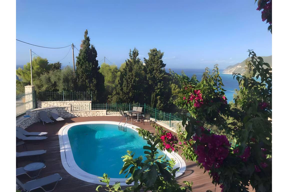 75 M² Apartment ∙ 2 Bedrooms ∙ 5 Guests - Lefkada