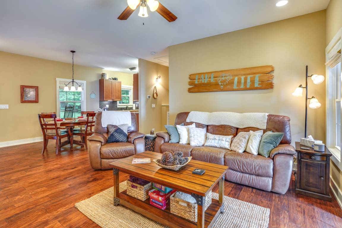 98 M² Cottage ∙ 2 Bedrooms ∙ 5 Guests - Cadiz, KY