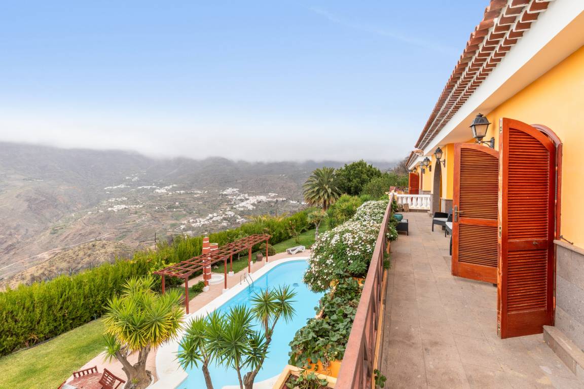 200 M² Casa ∙ 4 Quartos ∙ 13 Hóspedes - Tejeda