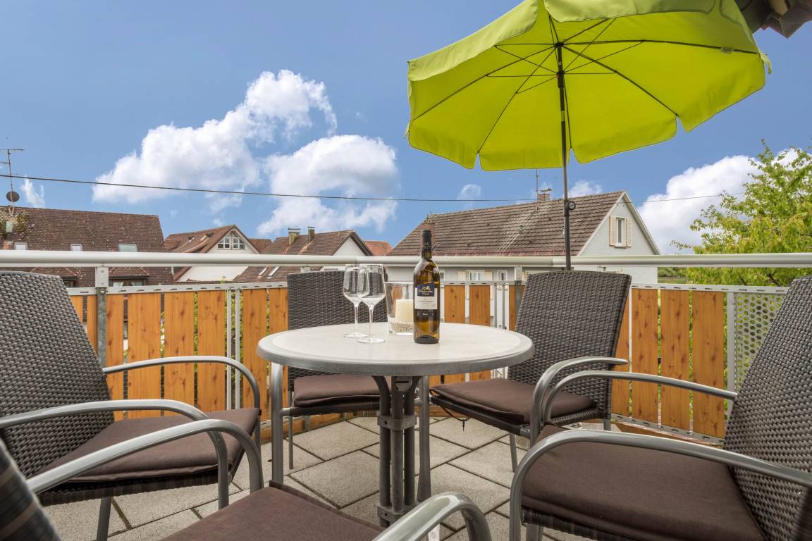 98 M² Appartement ∙ 3 Chambres ∙ 5 Personnes - Constance