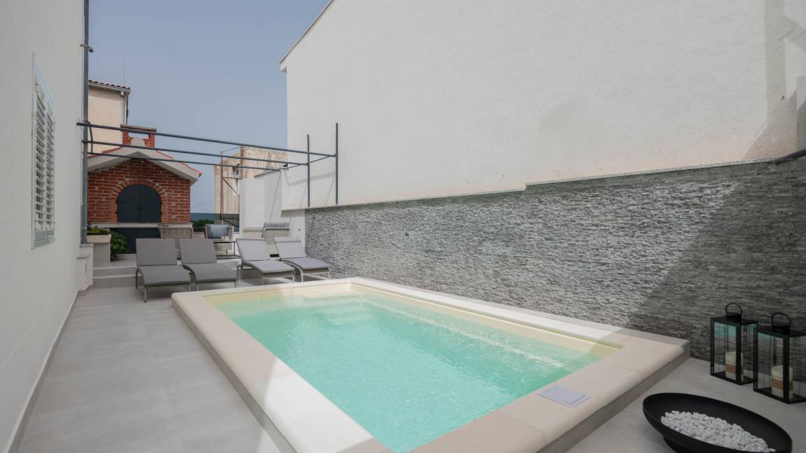 90 M² Ferienwohnung ∙ 3 Schlafzimmer ∙ 6 Gäste - Baška Voda