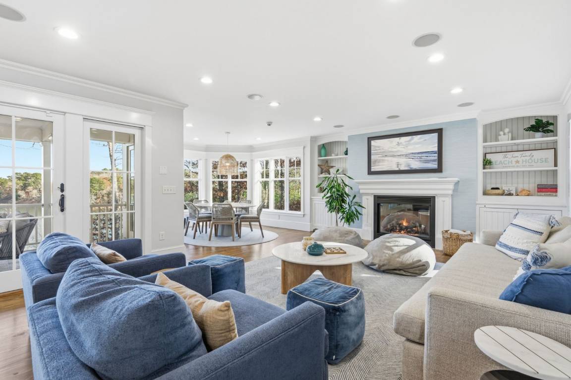 House ∙ 4 Bedrooms ∙ 8 Guests - Sandwich, MA