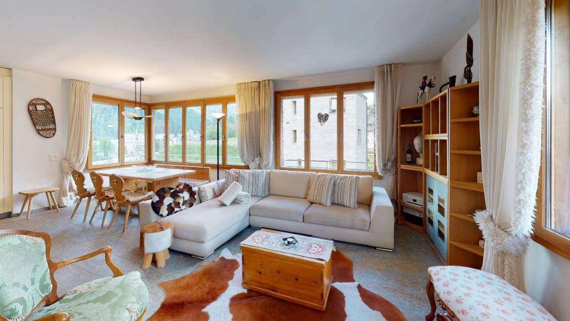 105 M² Apartment ∙ 2 Bedrooms ∙ 4 Guests - Saint Moritz