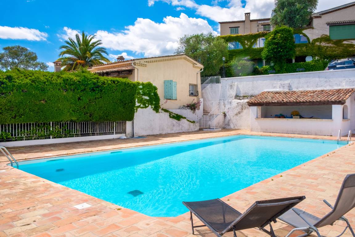 36 M² Villa ∙ 1 Sovrum ∙ 4 Gäster - Saint-Laurent-du-Var
