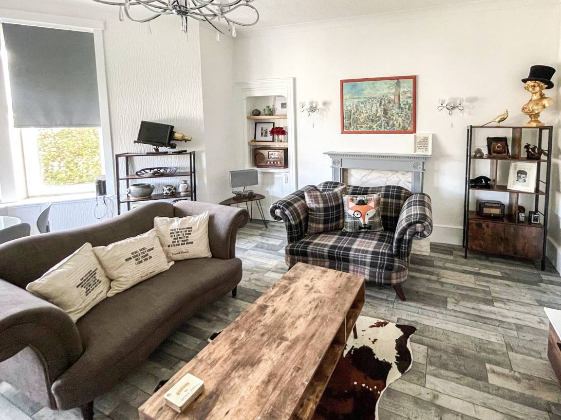 Cottage ∙ 3 Bedrooms ∙ 6 Guests - Rothesay