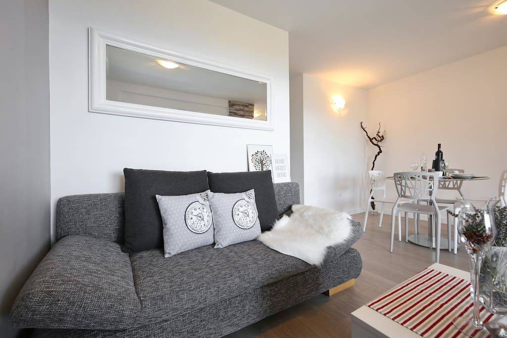 60 M² Apartment ∙ 2 Bedrooms ∙ 5 Guests - Murter