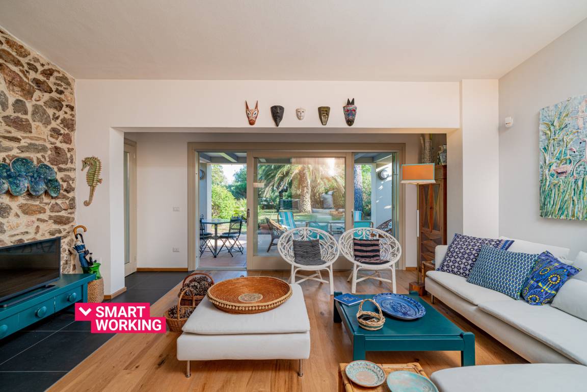 170 M² Villa ∙ 4 Bedrooms ∙ 8 Guests - Olbia