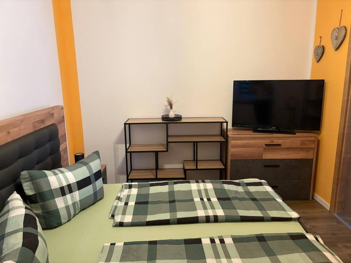 46 M² Ferienwohnung ∙ 1 Schlafzimmer ∙ 2 Gäste - Viechtach