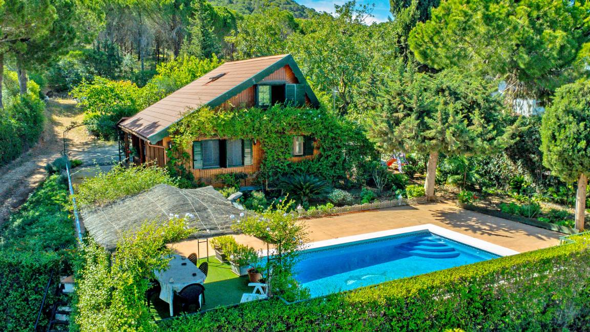 100 M² Casa Rural ∙ 3 Habitaciones ∙ 6 Huéspedes - Cártama